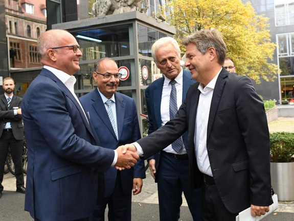 German Vice Cancellor and Minister Dr. Robert Habeck meets CEO Olaf ...